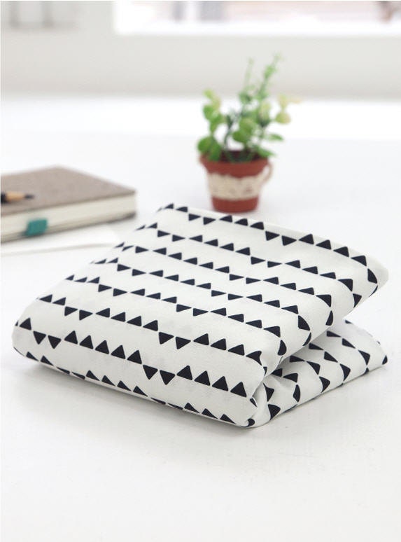 Black and White Mini Triangles Cotton Fabric– Land of Oh Fabrics